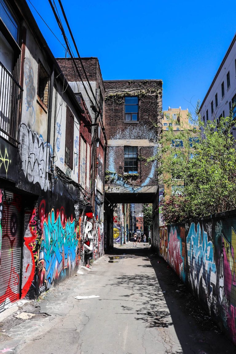 Graffiti Alley à Toronto, un endroit de street art incroyable ! (Photos)